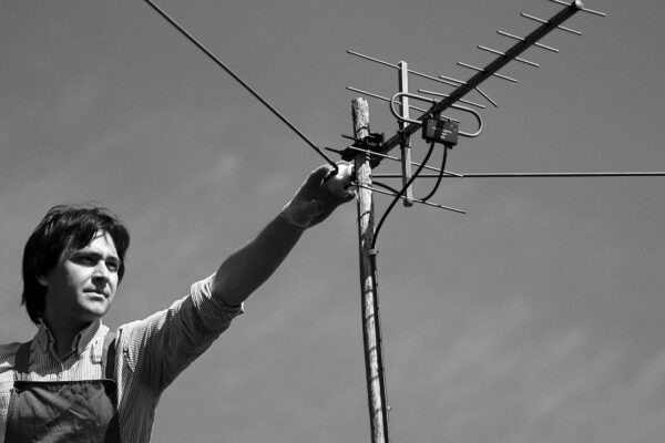 10 Benefits of Regular TV Antenna Maintenance